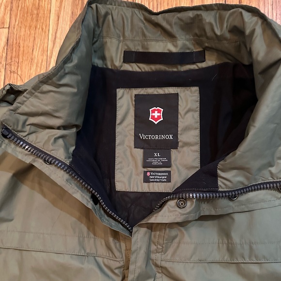 Victorinox | Jackets & Coats | Victorinox Green Jacket Perfect For ...